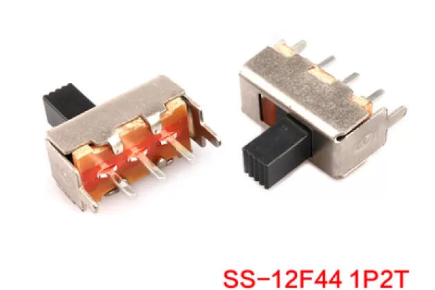 Công tắc gạt 3P SS-12F44 1P2T